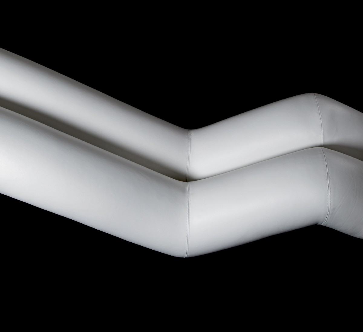 Soft Pipe Chaise Longue & Sculpture - Social Design Magazine