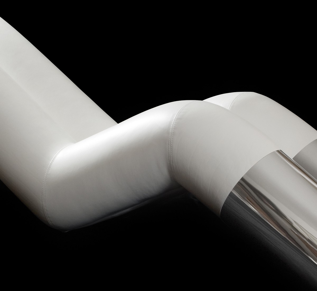 Soft Pipe Chaise Longue & Sculpture - Social Design Magazine